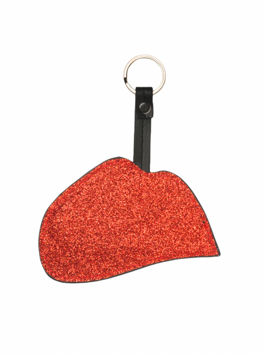 Key Chain Kiss – PINNED BY K